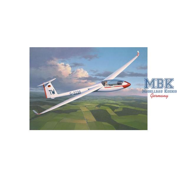 Glider Segelflugzeug LS 8-a/18