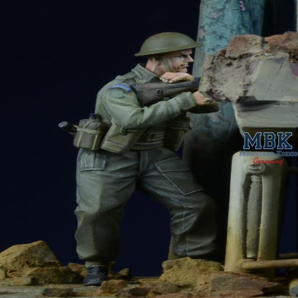 British Commonwealth Bren Gunner in Action 43-45