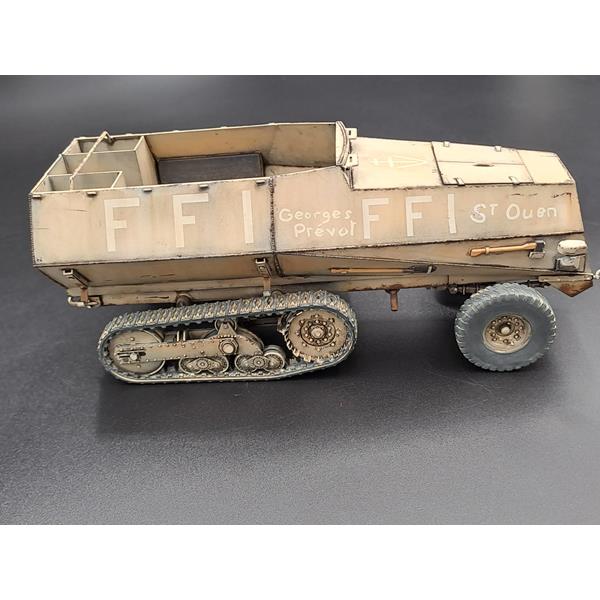 Somua MCG 307 (f) FFI/Paris August 1944