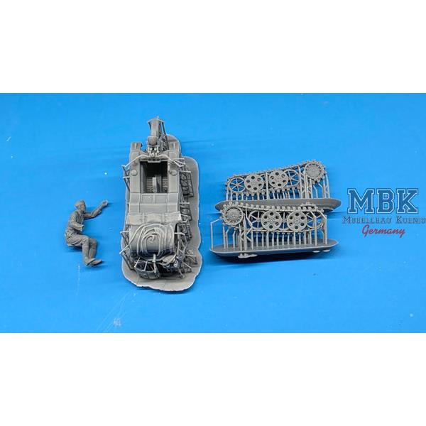 Kleines Kettenkraftrad Sd.Kfz. 2 airfield service